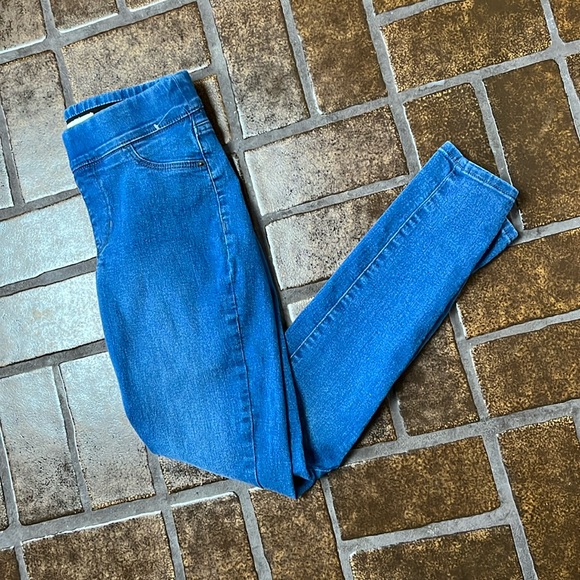 Old Navy | Jeans | Nwot Old Navy Midrise Super Skinny Pullon Jegging ...